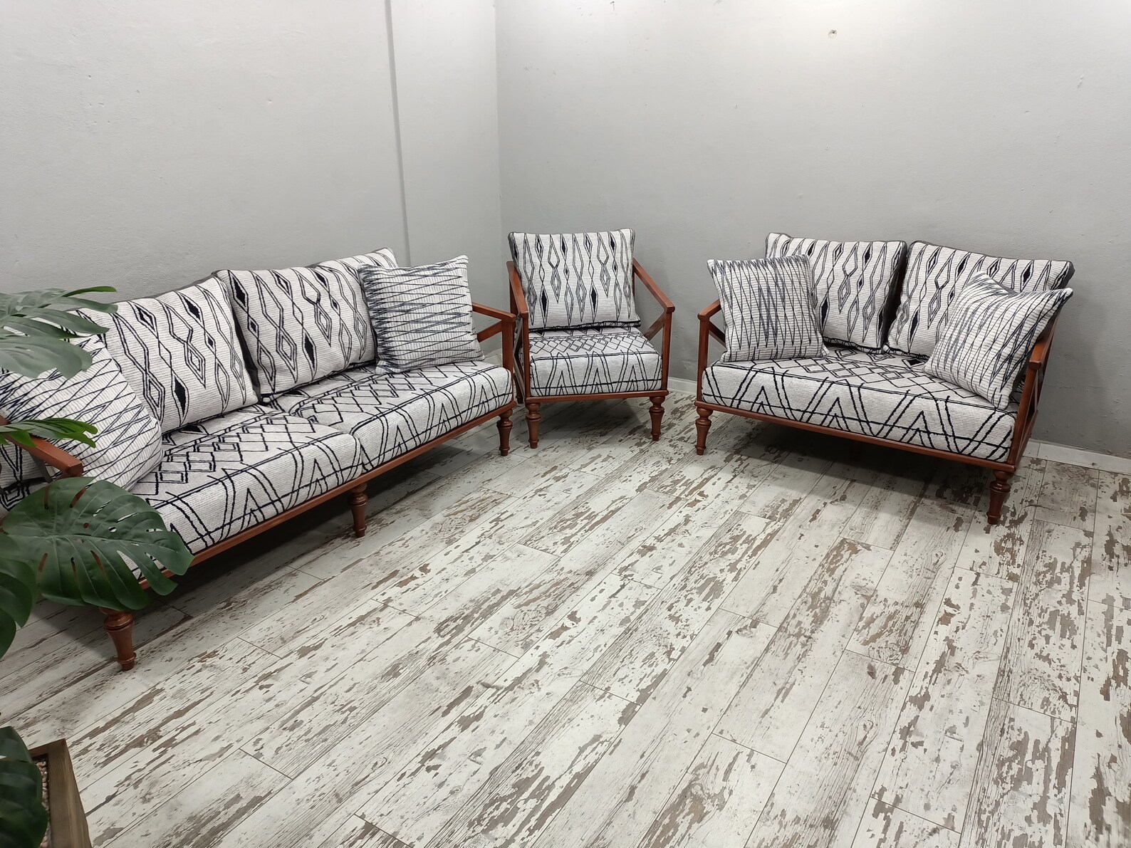 Modern Sofa, Upholstered Couch, Living Room Sofa, Soft Love Seat, Guest ...