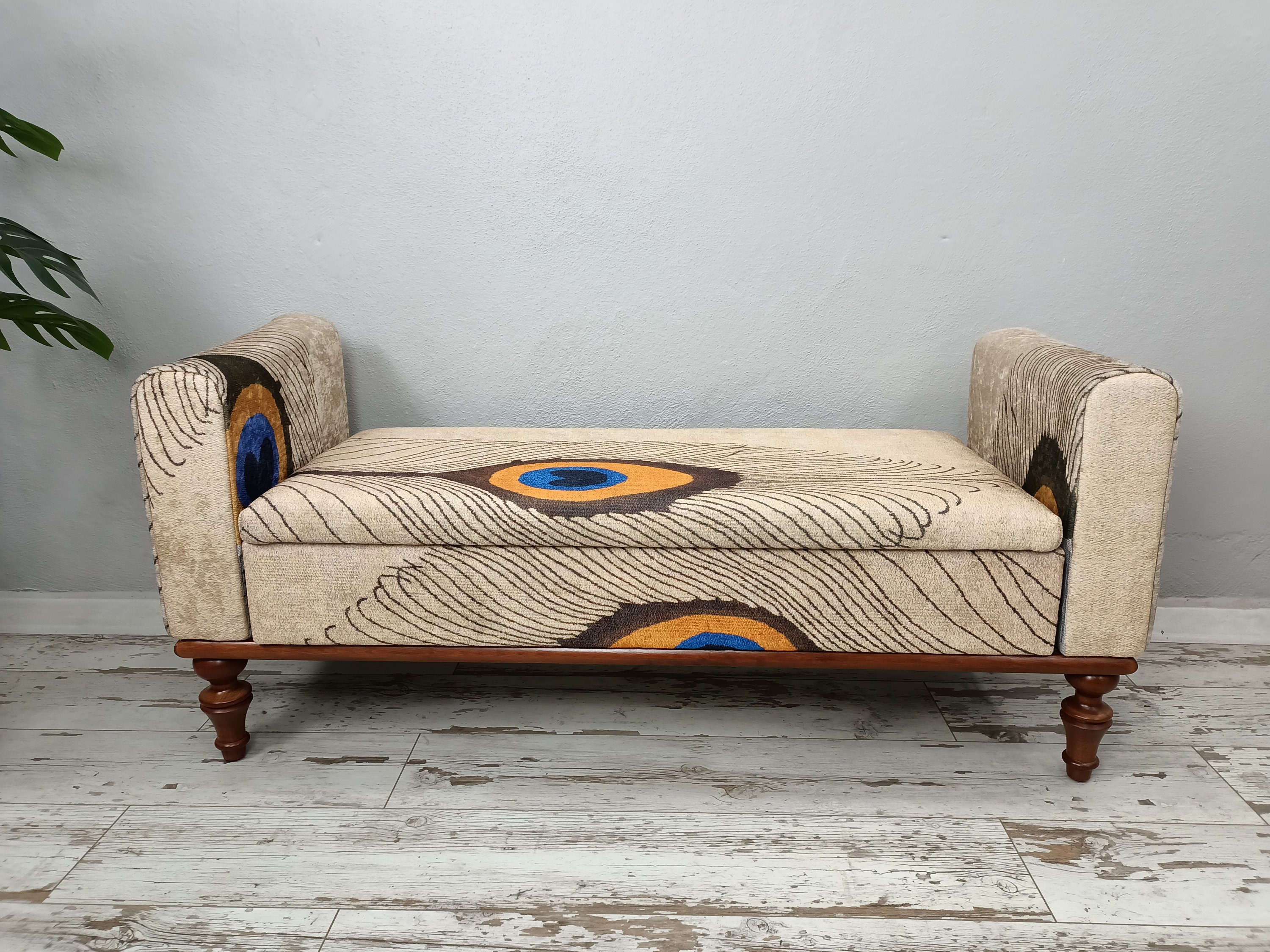 Peacock Storage Bench - Etsy