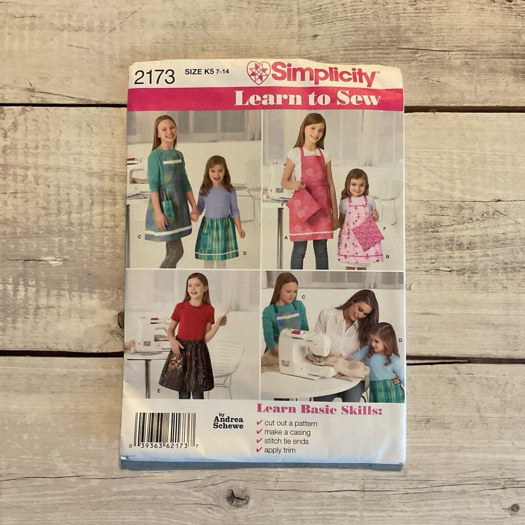 Simplicity 2173 Sewing Pattern Girls Child Apron Half Full Potholder 7 ...