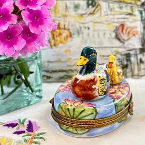 FRENCH LIMOGES Mother Duck With Two Baby Ducklings Trinket Box ...