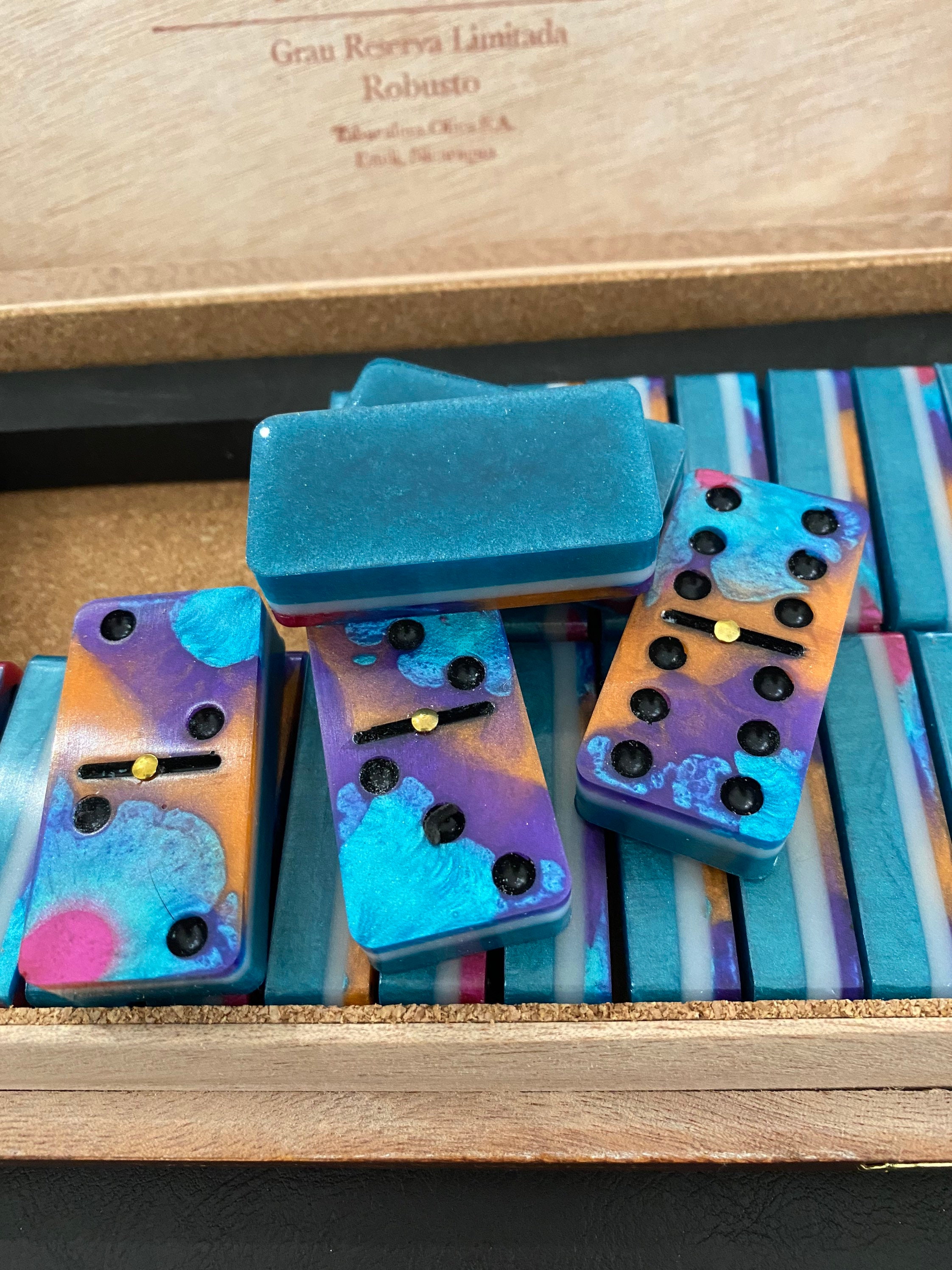 Standard Wide Size Dominoes With Brass Spinners “pyxis” Wood Cigar Box ...