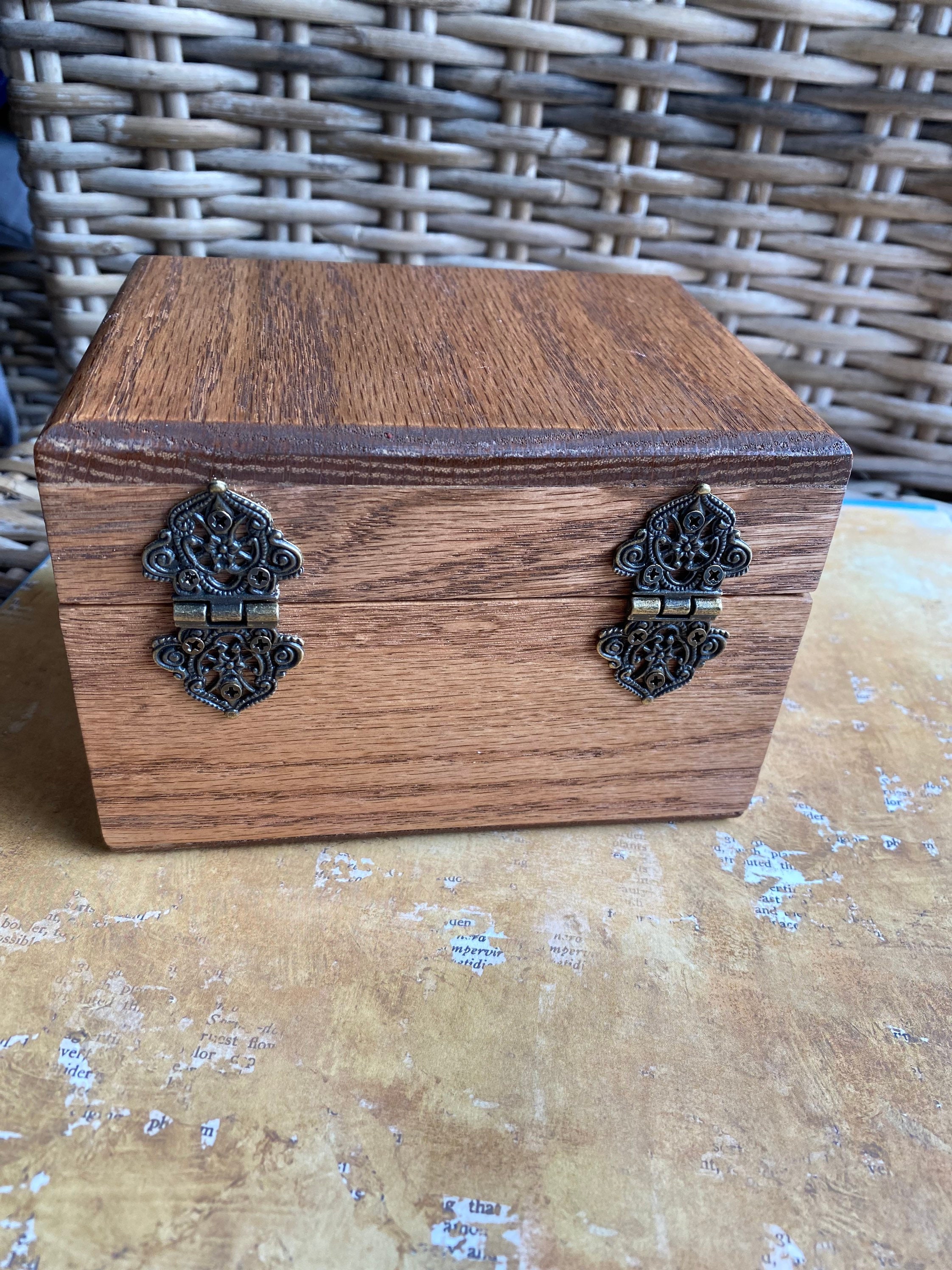 Handcrafted Wooden Oak Trinket Box - Etsy