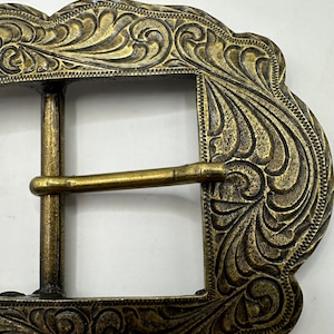 Unique Vintage Beautiful Leatherrock Belt Buckle Victorian Floral ...