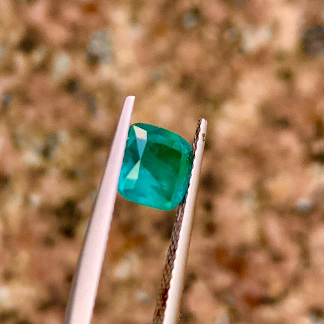 1.25 Ct Green Hauyne Gemstone, Octagon Cut, Afghanistan Origin - Etsy
