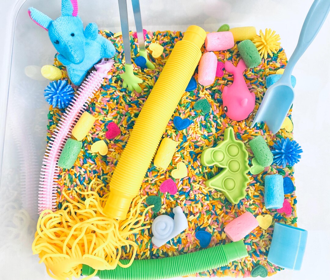 Textures and Fidgets Sensory Bin, Fidget Sensory Play, Busy Box ...