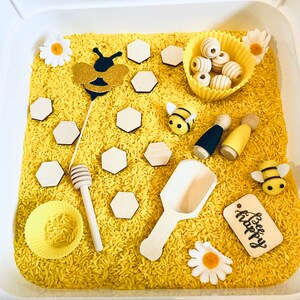 Busy Bee Sensory Kit, Kids Busy Box, Sensory Bin - Etsy