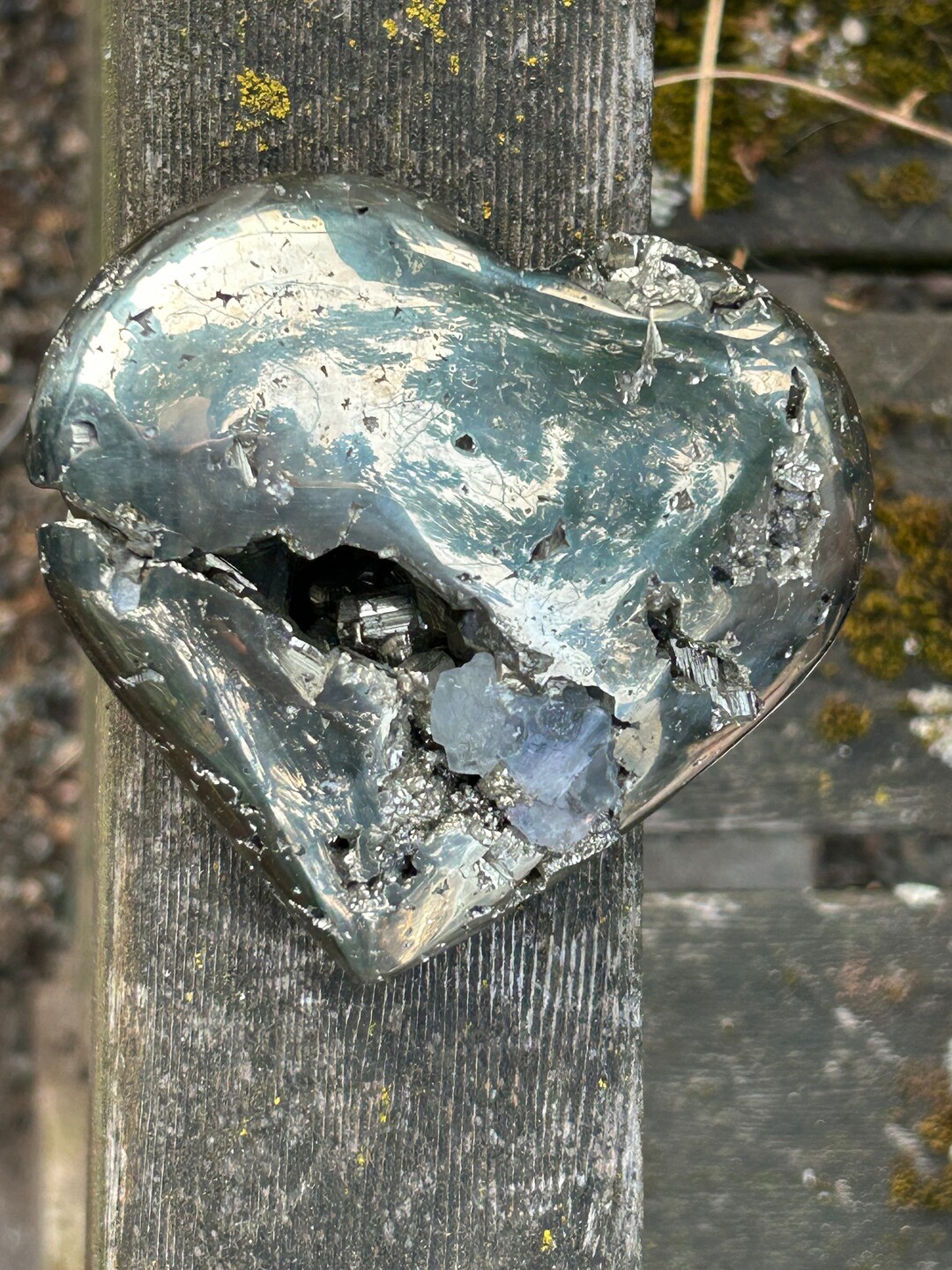 3/400g Stunning Large Pyrite Heart Natural Portal & Crystal Inclusion ...