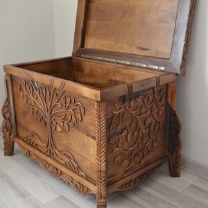 Tree of Life Storage Chest, Walnut Wood Tree Patterned & Carved ...