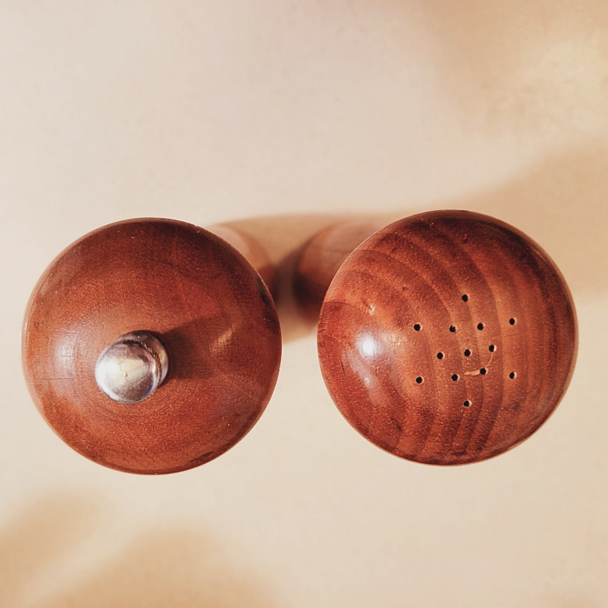 Mid Century Modern Salt Shaker and Pepper Grinder Set, Garantito Tre ...