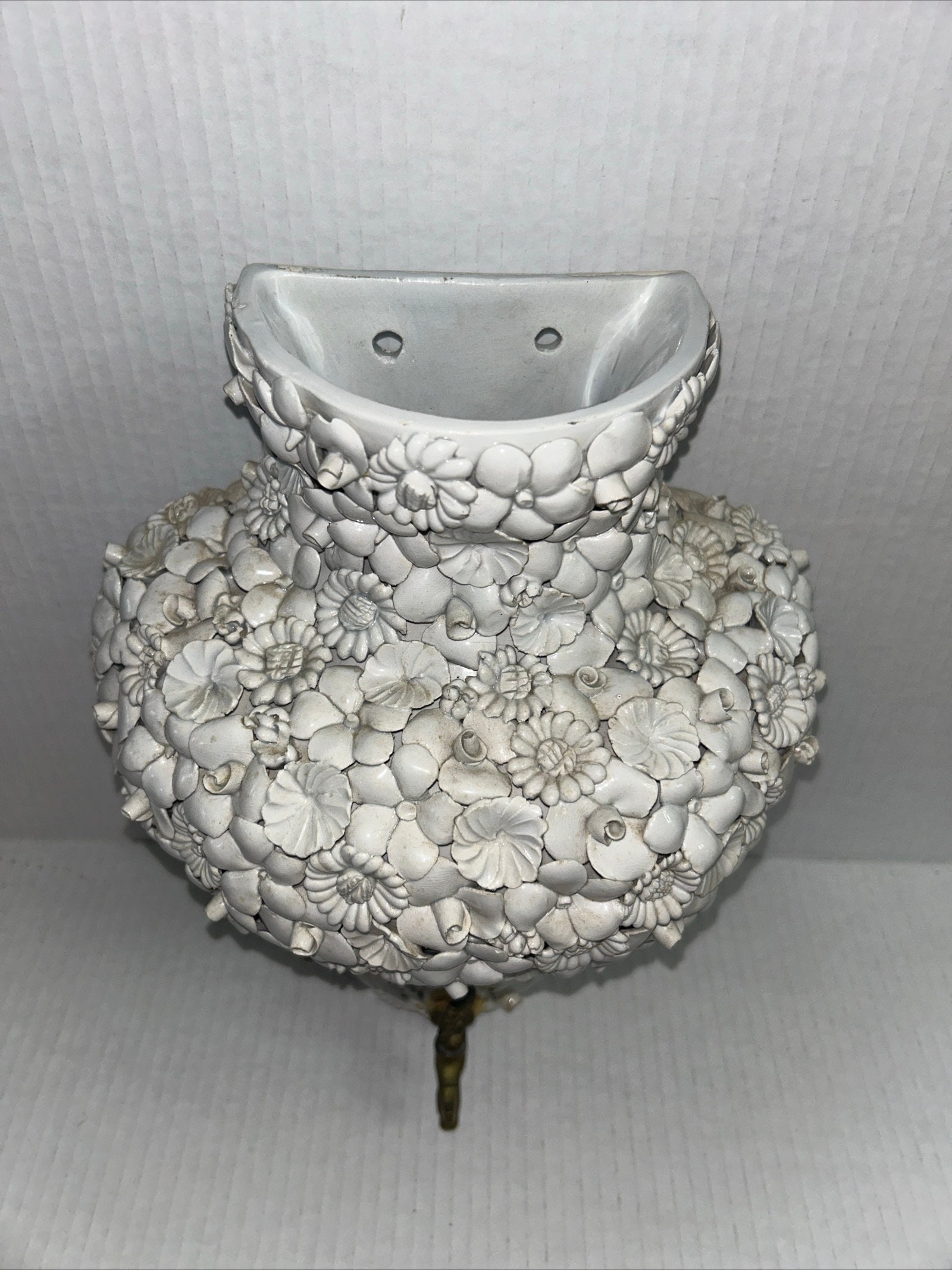 Vintage Italian Fiori Blanco Lavabo Wall Fountain Cistern C. 1950 Mid ...