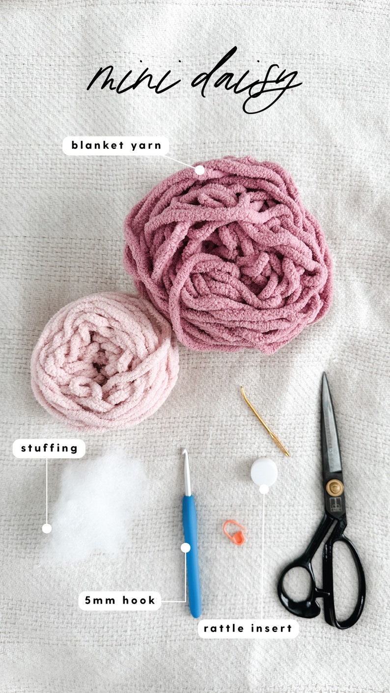 Mini Daisy Crochet Pattern | No Sew Rattle Crochet Pattern | Daisy ...