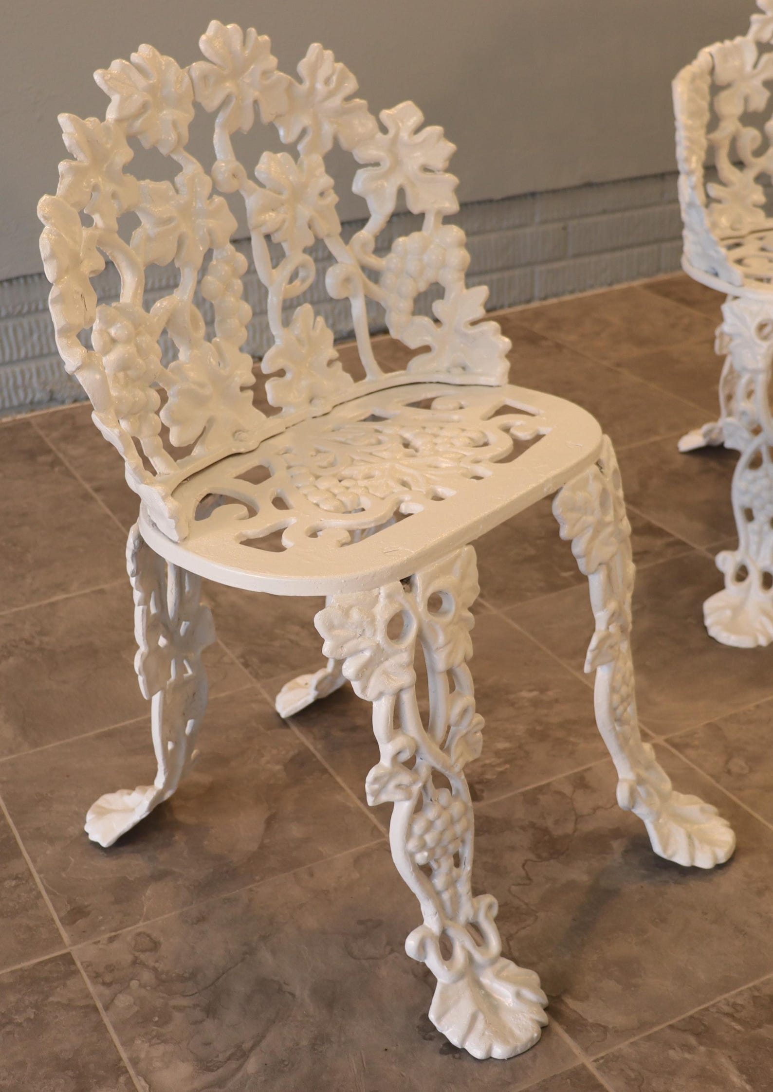 Five Piece Cast Iron Grapevine Garden Complete Set - Etsy