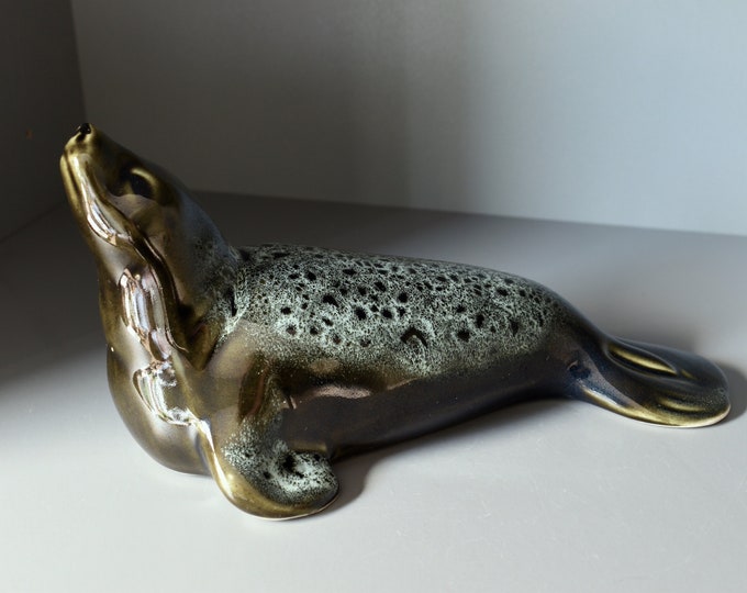 Fosters Pottery Seal, Honeycomb Shiny Green Glaze, Seal Figurine ...