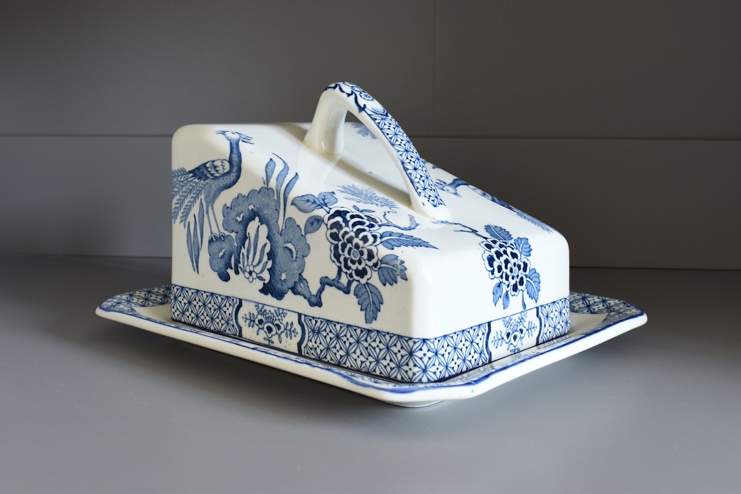 Wood & Sons Yuan Pattern Cheese Plate. Ceramic Blue and White, Wedge ...