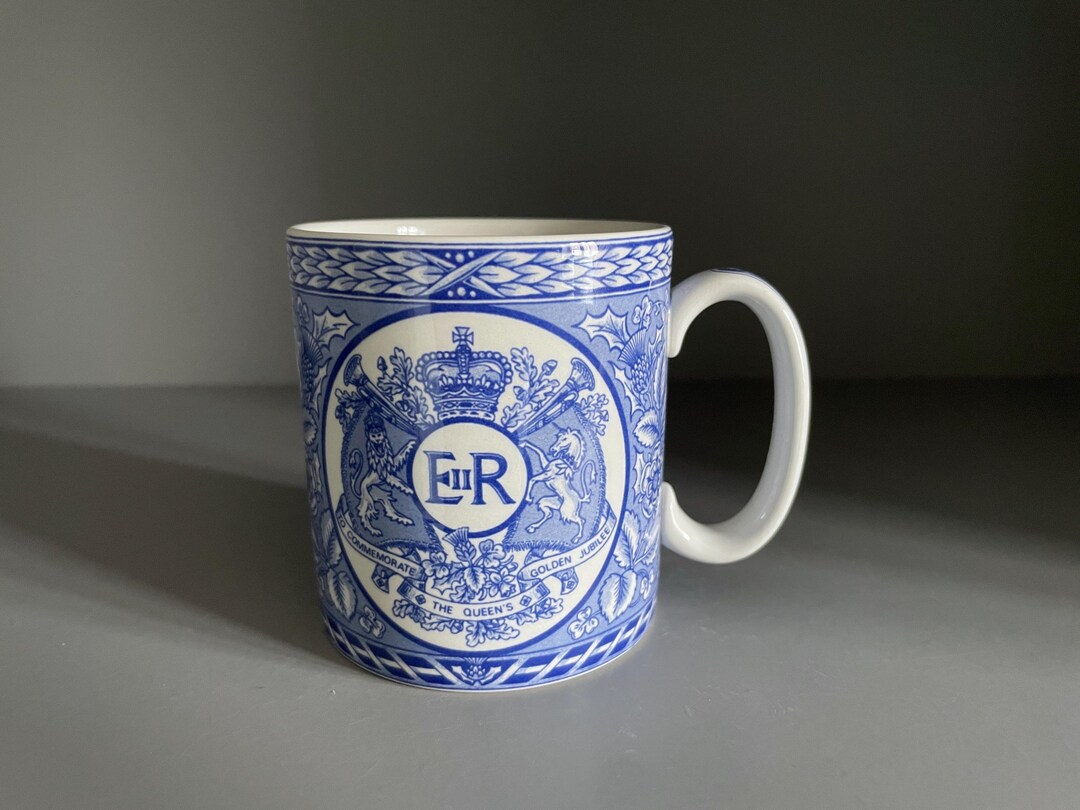 Spode ER II Golden Jubilee Coffee Cup, Queen Elizabeth II Jubilee ...