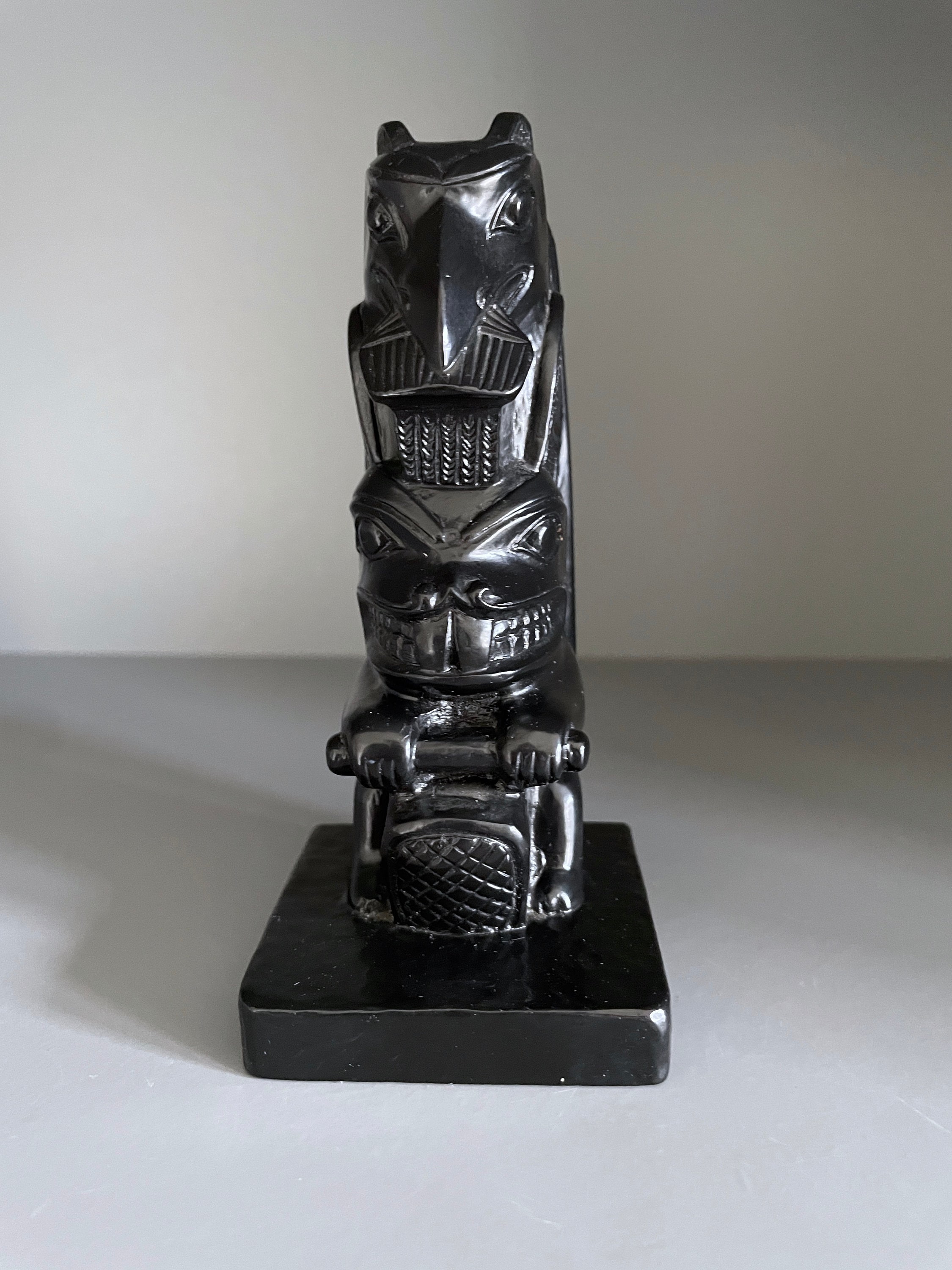 Boma Totem, Raven & Beaver, Black Cast Resin Reproduction. Made in ...
