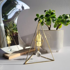 Geometric Brass Himmeli Pyramid Crystal Prism Desktop Suncatcher ...
