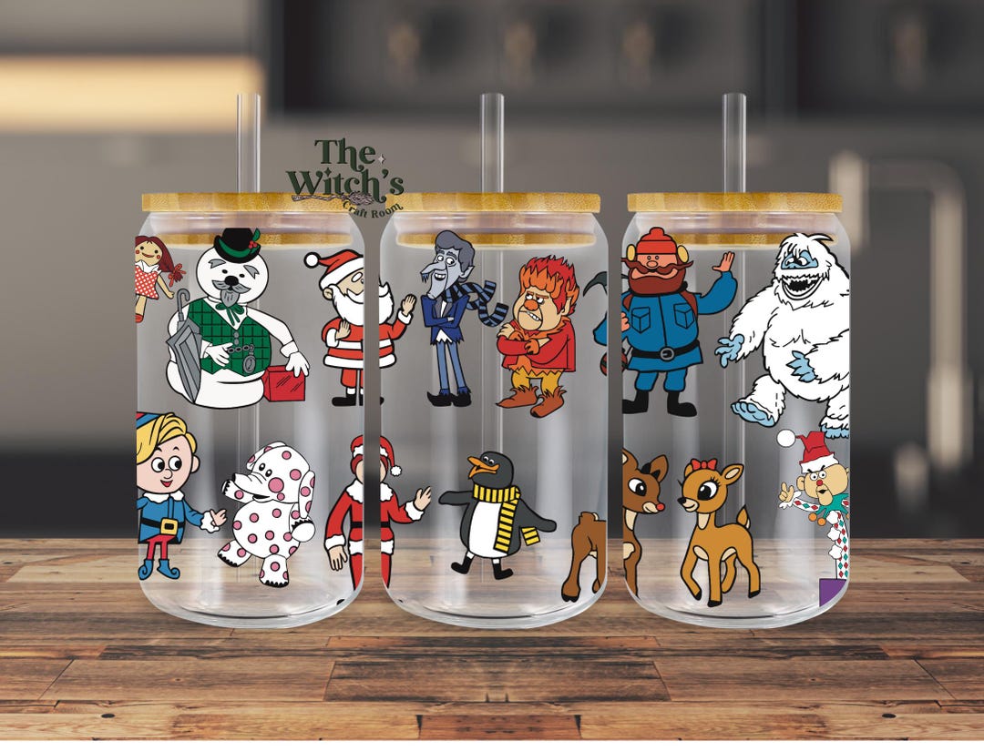 Holiday Nostalgia Cup Design PNG Classic Christmas Theme High-quality ...