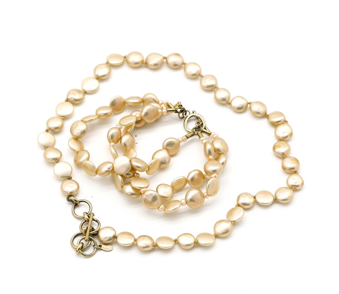 Monet vintage, collier de perles en forme de pièce de monnaie, bracelet ...