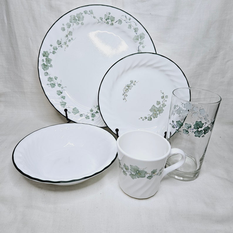 White Swirl Glass Dinnerware Pieces With Ivy and Green Rims, Vintage ...
