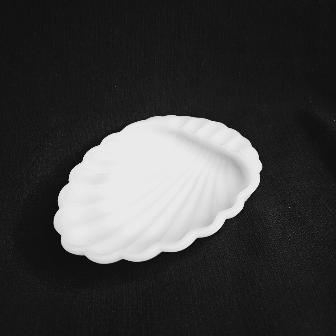 Vintage Milk Glass Sea Shell Soap Dish Trinket Dish - Etsy