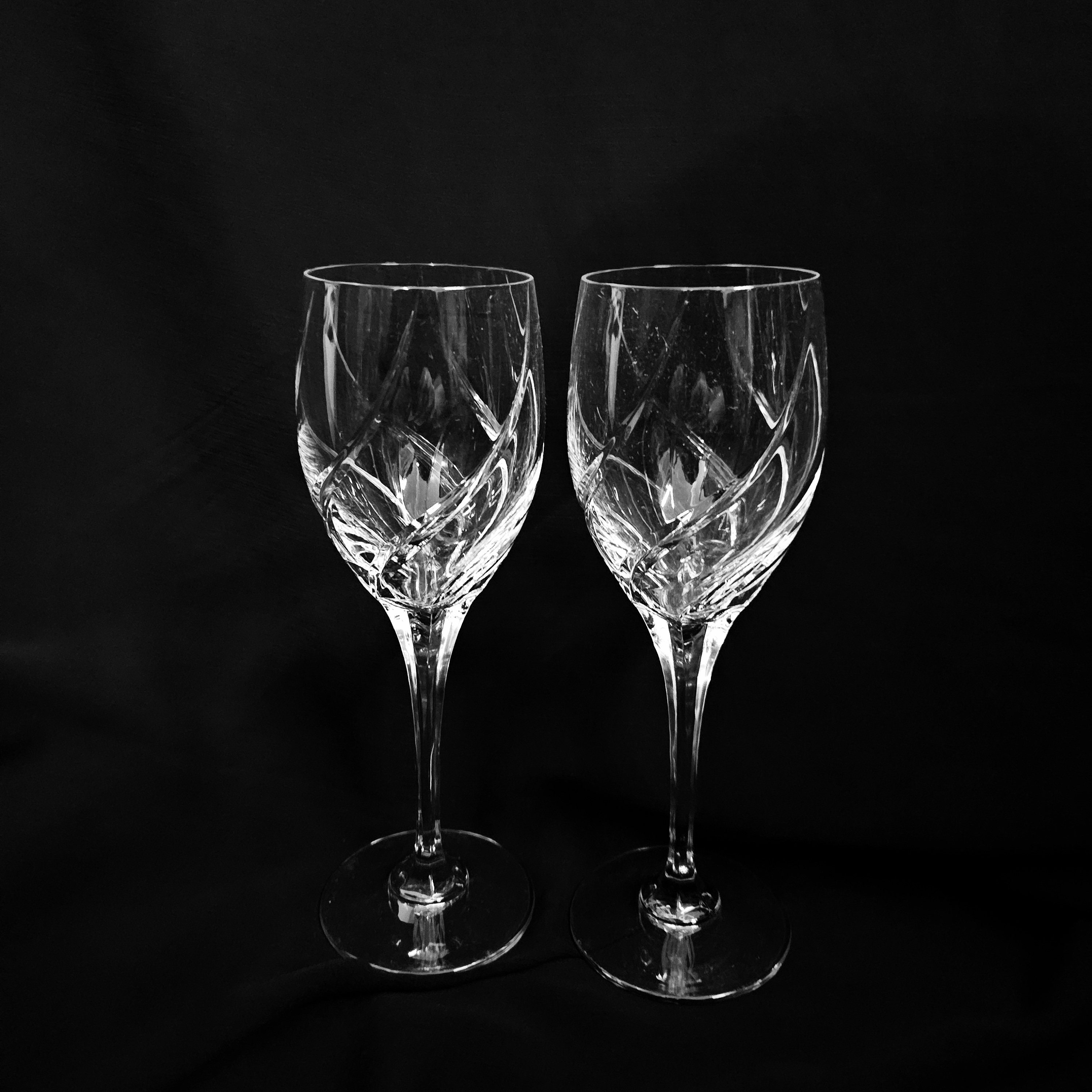 Swirl Cut Crystal Wine Glasses Set of 2, Mikasa Olympus Crystal Water ...