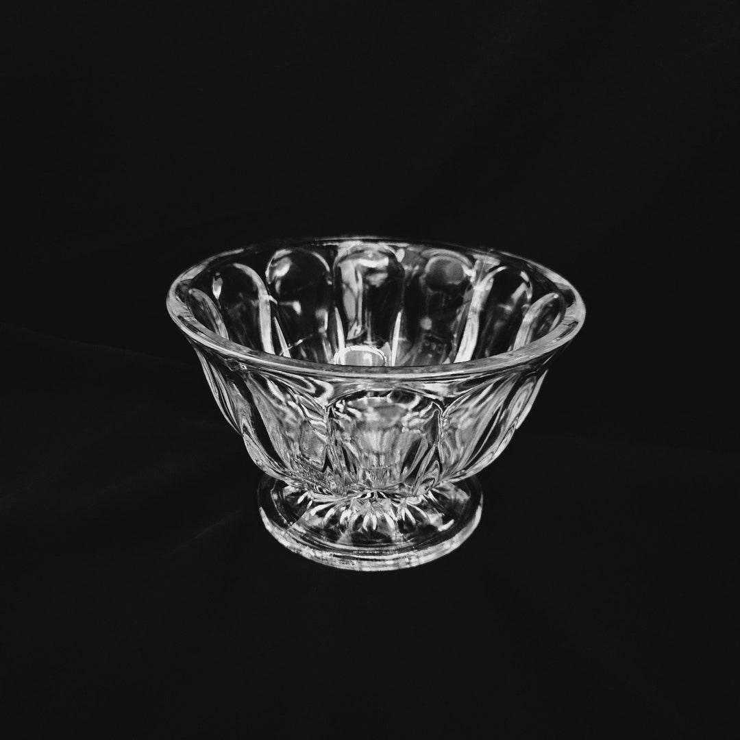 Vintage Footed Clear Glass Fruit Bowl, Anchor Hocking Glass Co ...