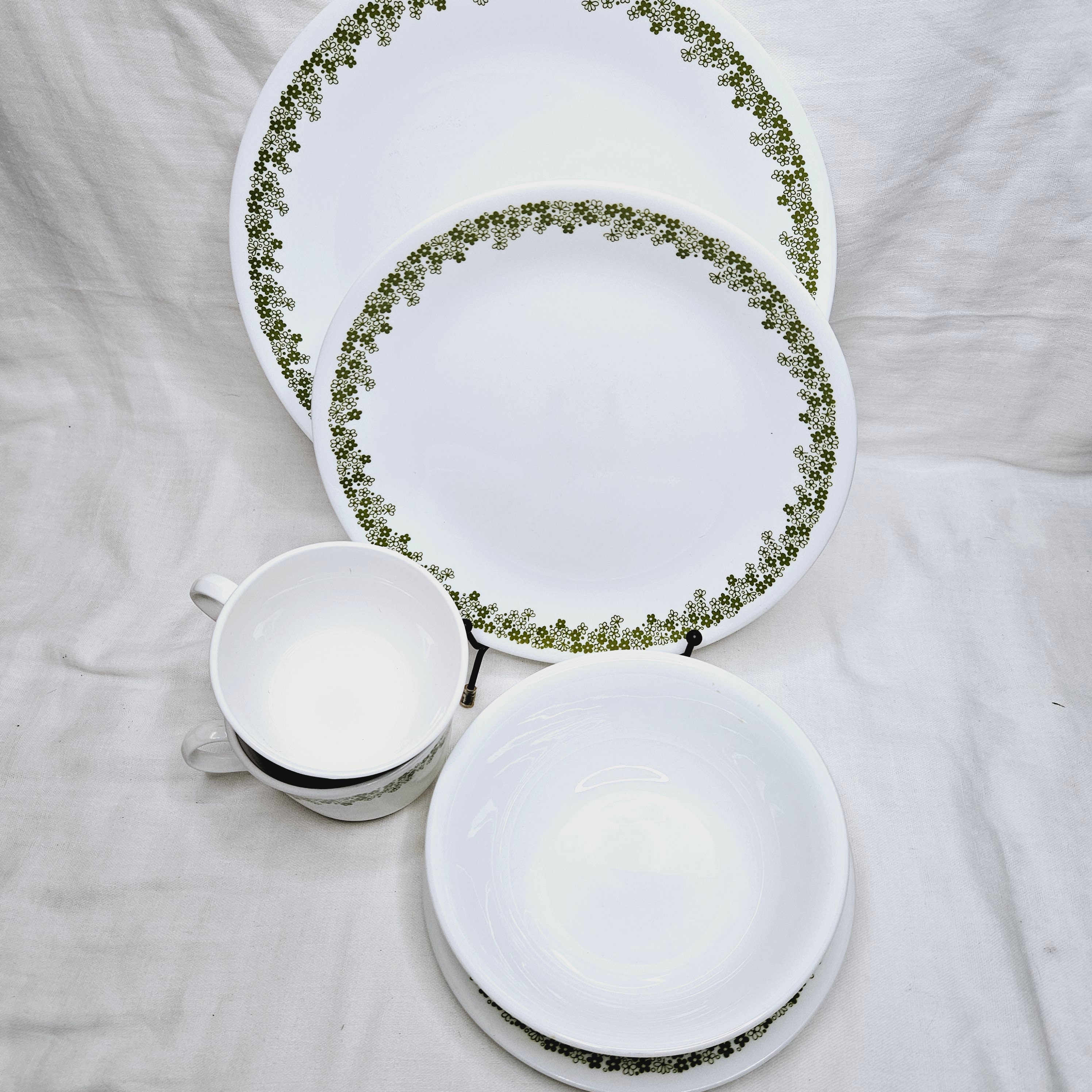 Vintage White Glass Dinnerware With Green Flowers, Corelle Livingware ...