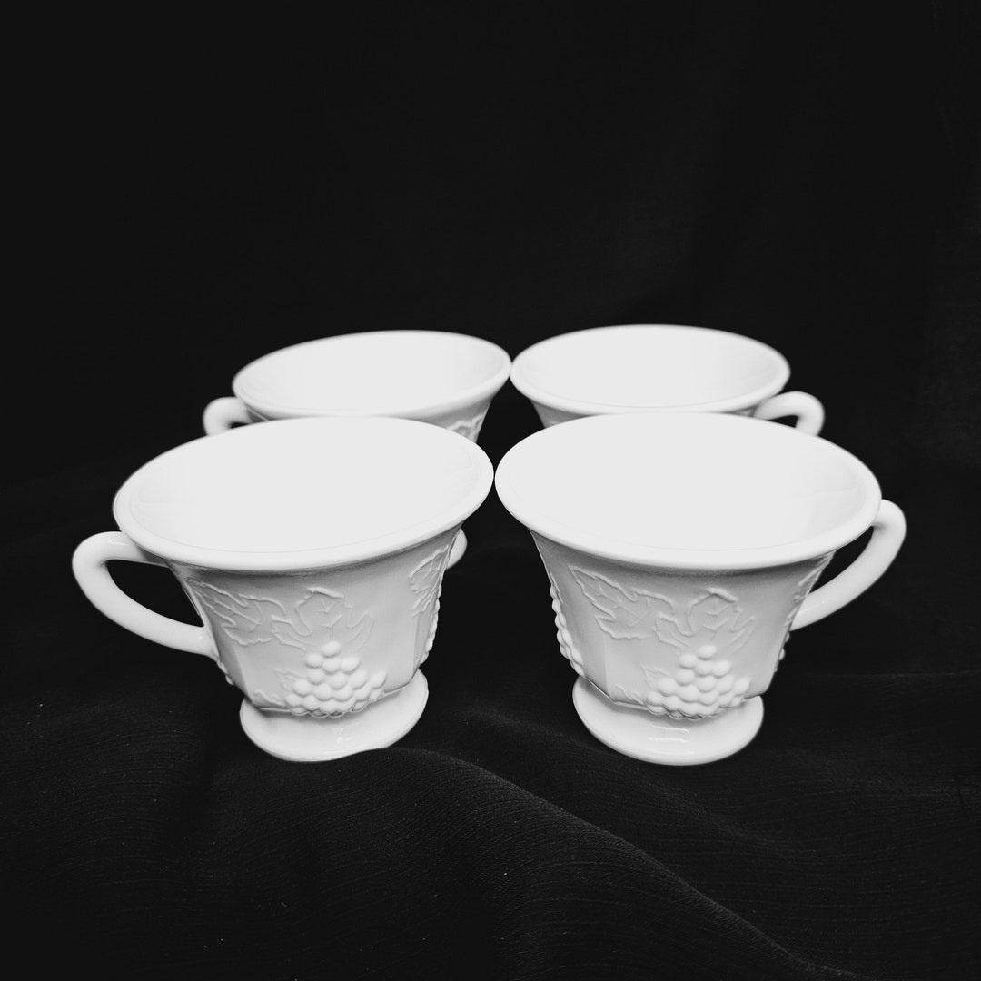 Indiana Colony Grapevine Harvest Milk Glass Mugs Set of 4, Grape Glass ...