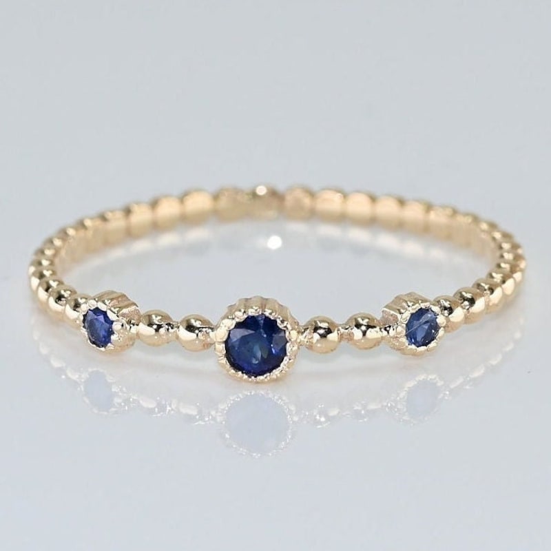 Gold Sapphire Ring - Etsy