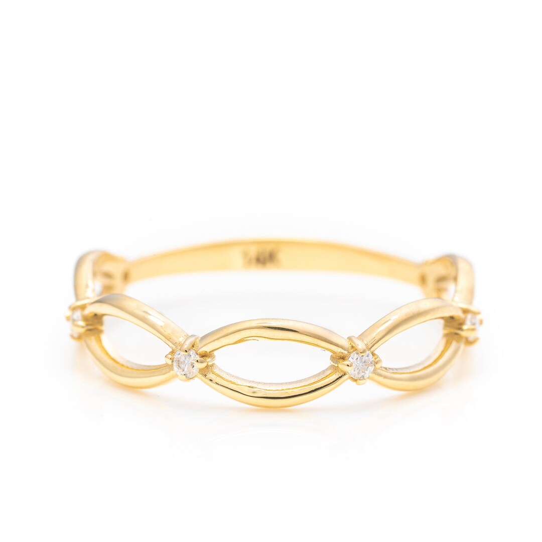 14k Solid Gold Loop Ring: Handmade Moissanite Link Jewelry - Etsy