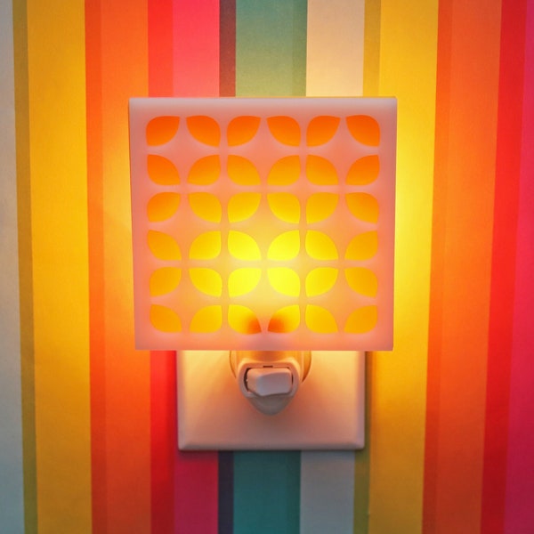 Vintage Night Light - Etsy