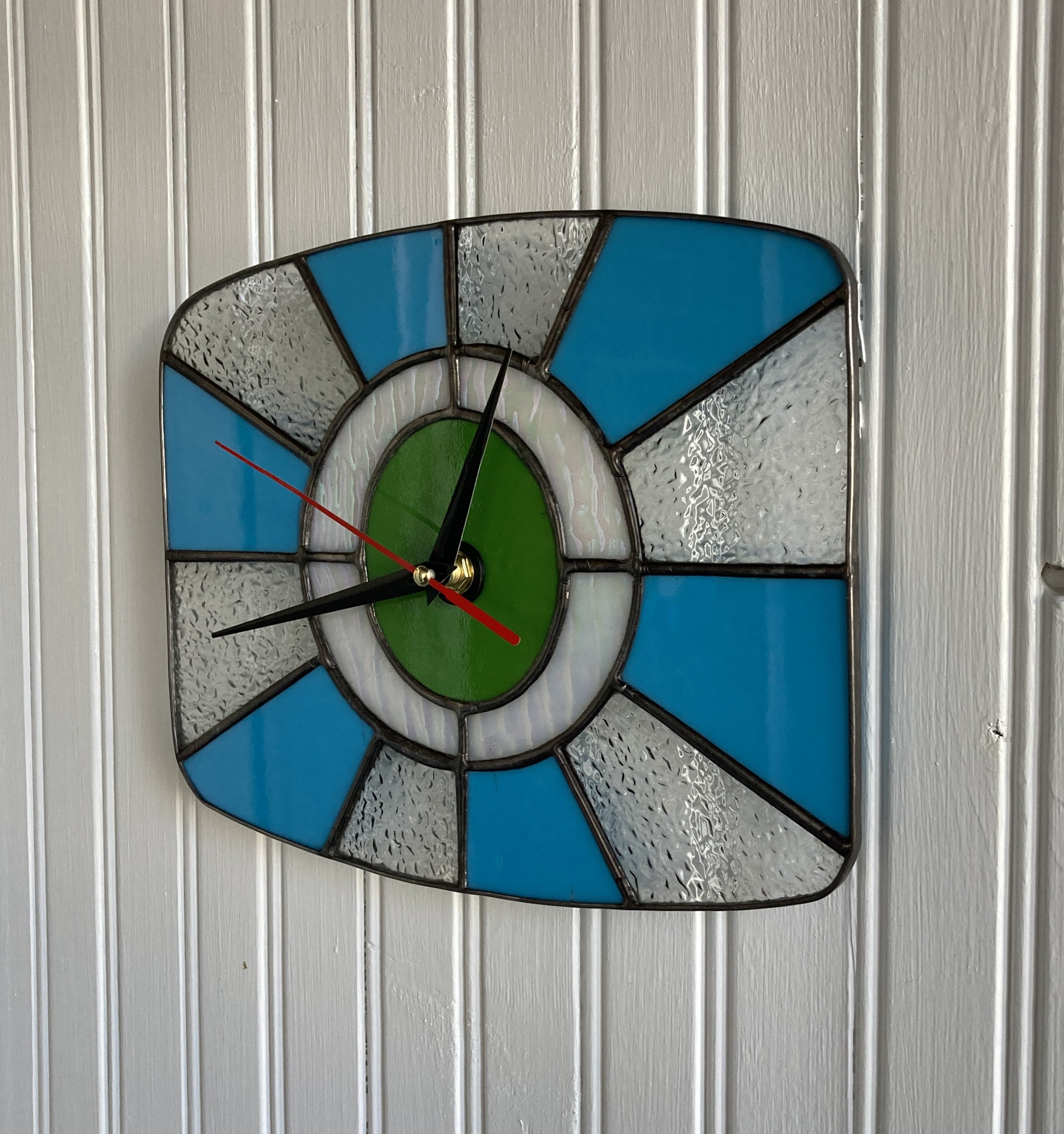 Stained Glass Wall Clock, Mid-century Modern, Adds a Touch of Vintage ...