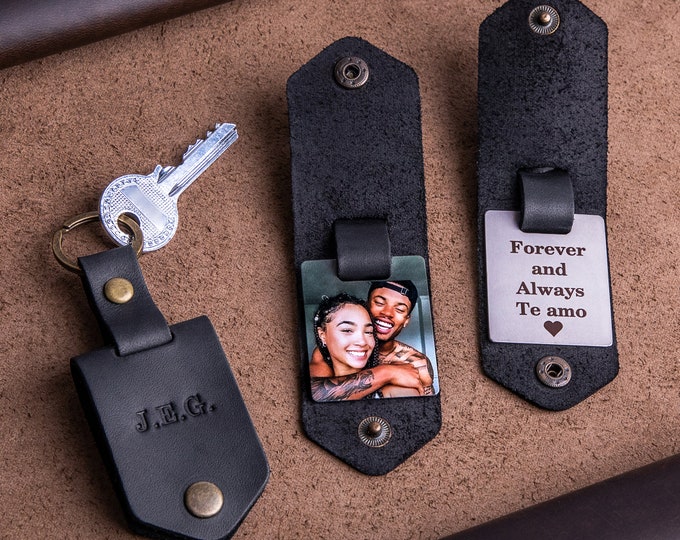 Personalized Leather Photo Keychain Gift for Him, Custom Couples Gift ...