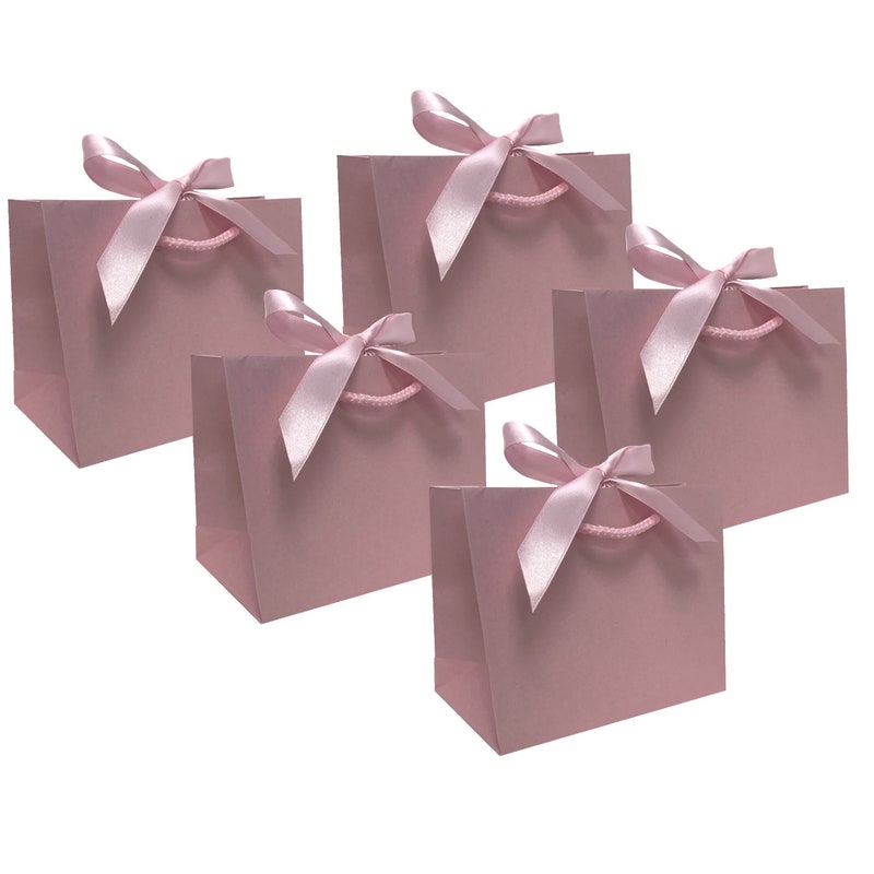 Pretty Pink Gift Boxes - 60+ Gift Ideas for 2026