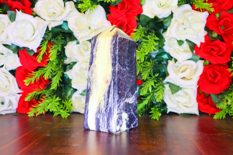 Rare Serpentine Crystal Tower, Black Pattern Decor, Polished Stone ...