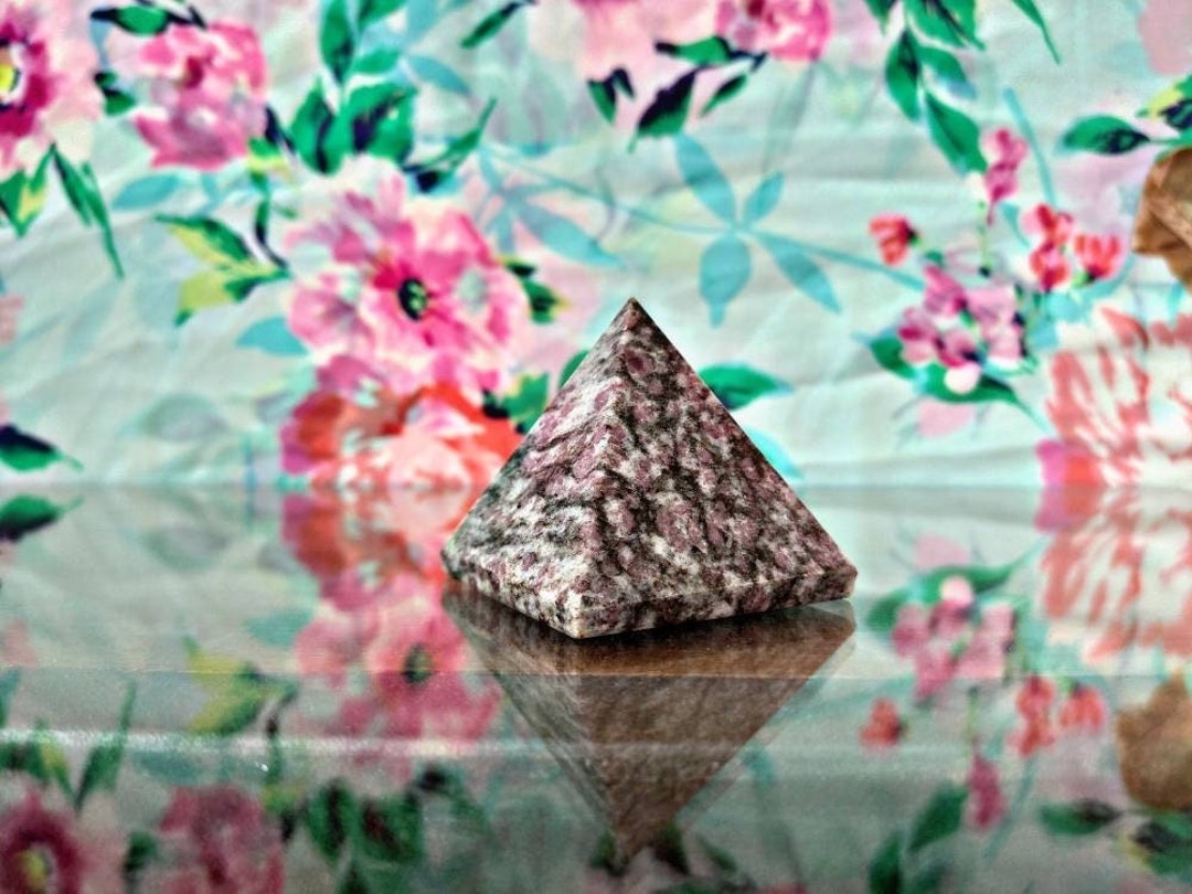 A RUBY MATRIX 60MM Ruby Pyramid Natural Ruby in - Etsy