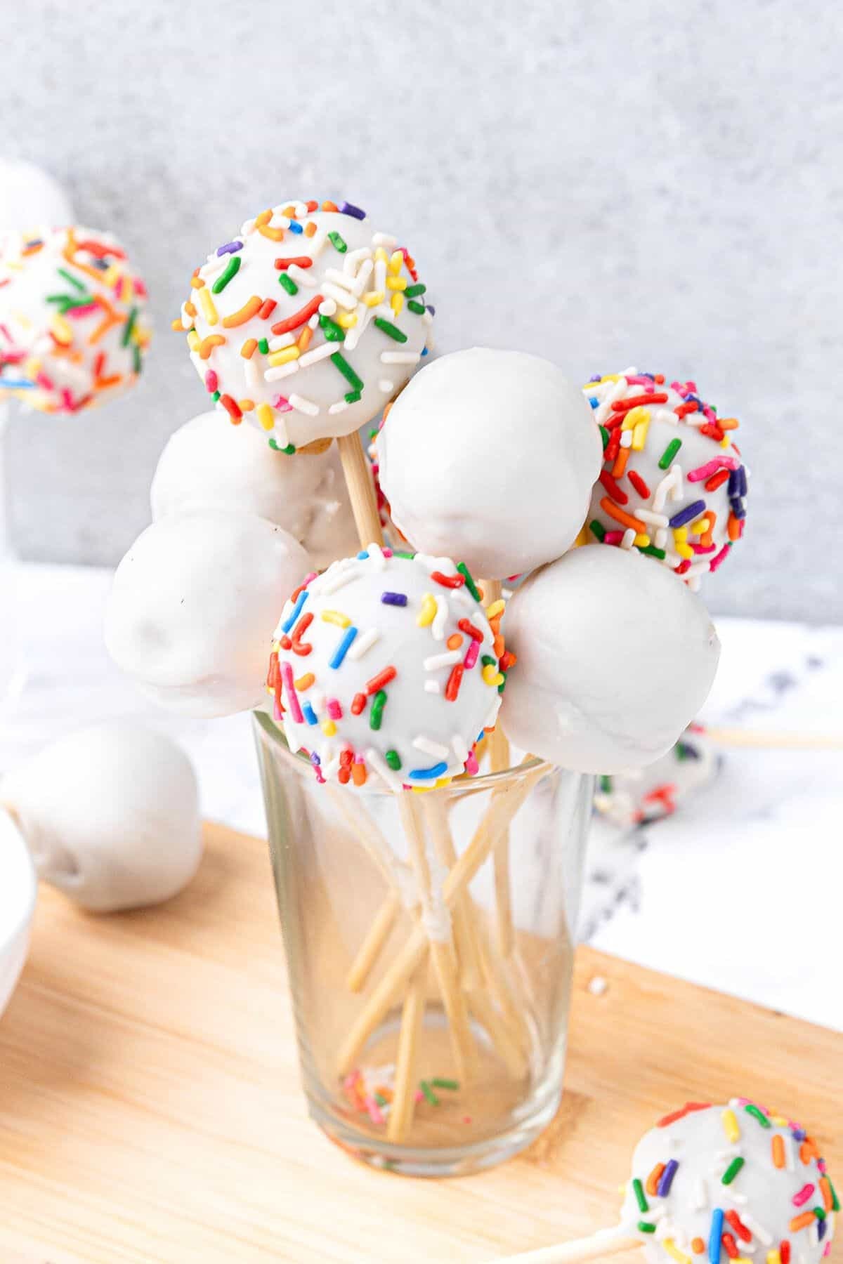 A Dozen Cake Pops - Etsy