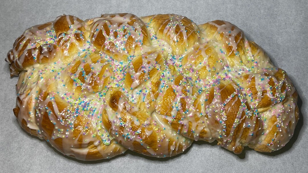 Easter Sweet Bread Glazed. Summer, Easter, Spring Celebration and ...