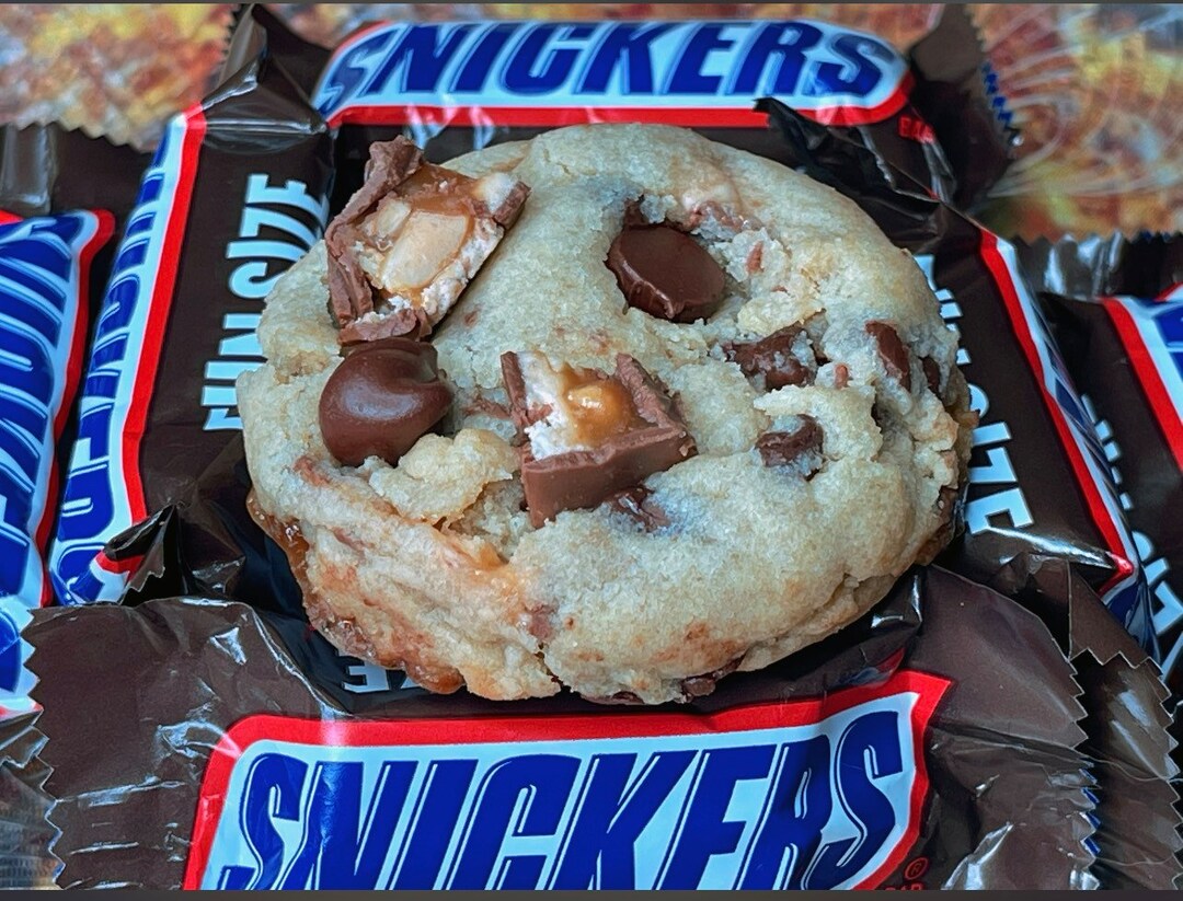 Snickers Bar Chocolate Chip Cookies. Homemade Cookies Pack | Easter ...