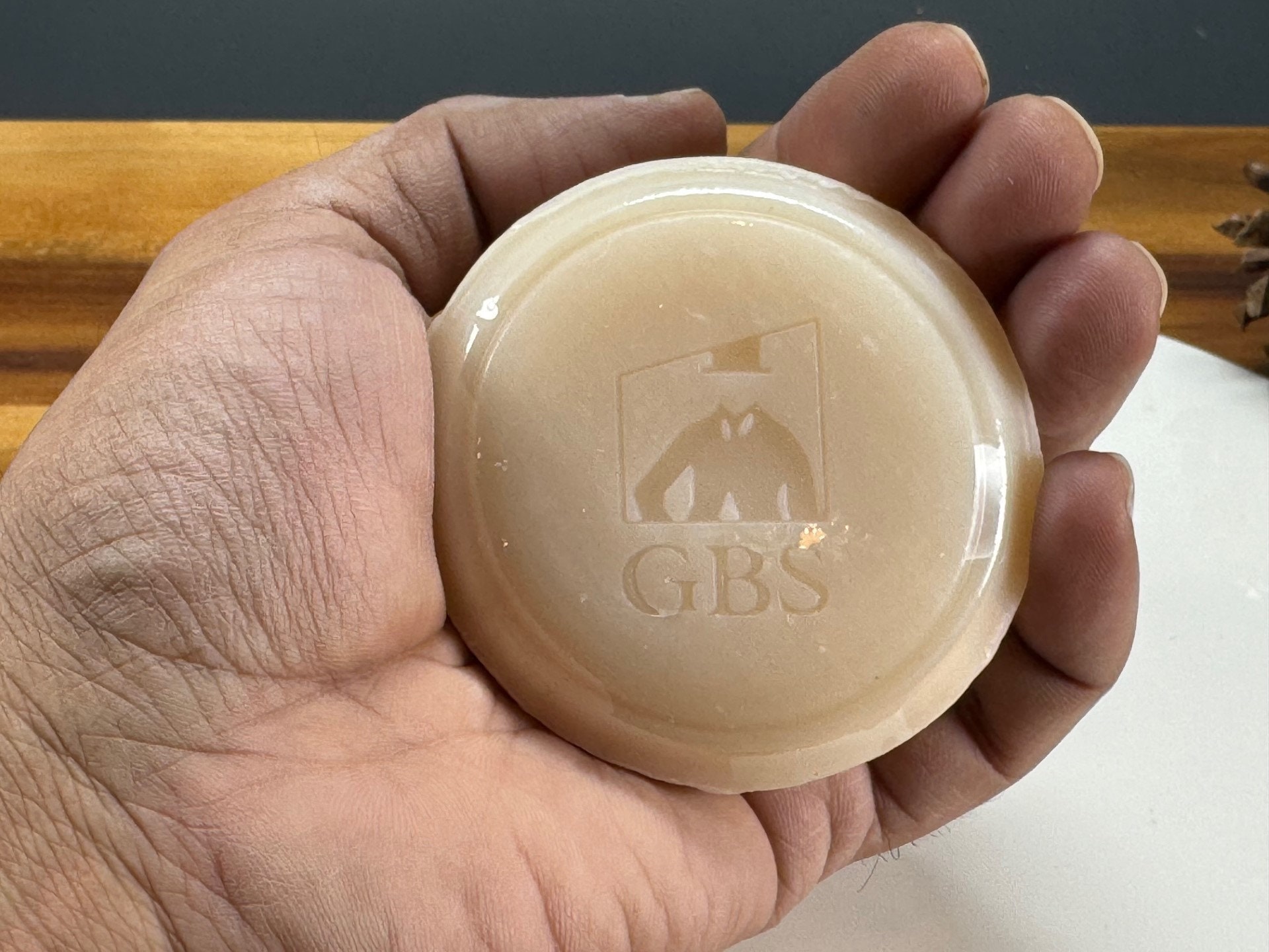 Men's Shave Puck Shaving Soap Mug Bowl Lather Refill 4 Exotic Smells ...