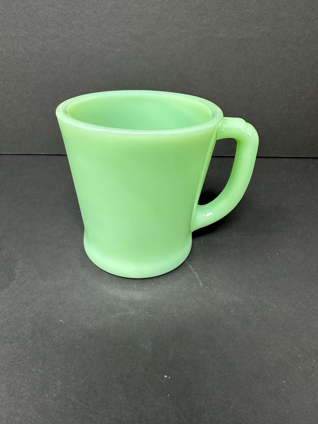 Vintage Fire-king Jadeite D-handle Coffee Mug - Iconic 3.5” Mid-century ...