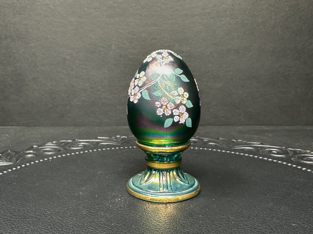 Fenton Spruce Carnival Glass Egg - Limited Edition Cherry Blossom ...