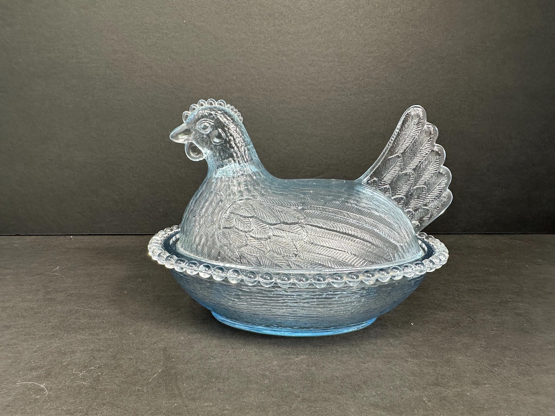 Indiana Glass Pale Blue Hen on Nest, Light Blue Pastel 7-inch Vintage ...