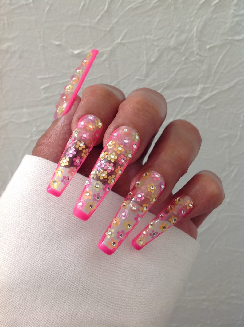 13 Bling Summer Hot Pink Nails To Unleash Your Inner Diva
