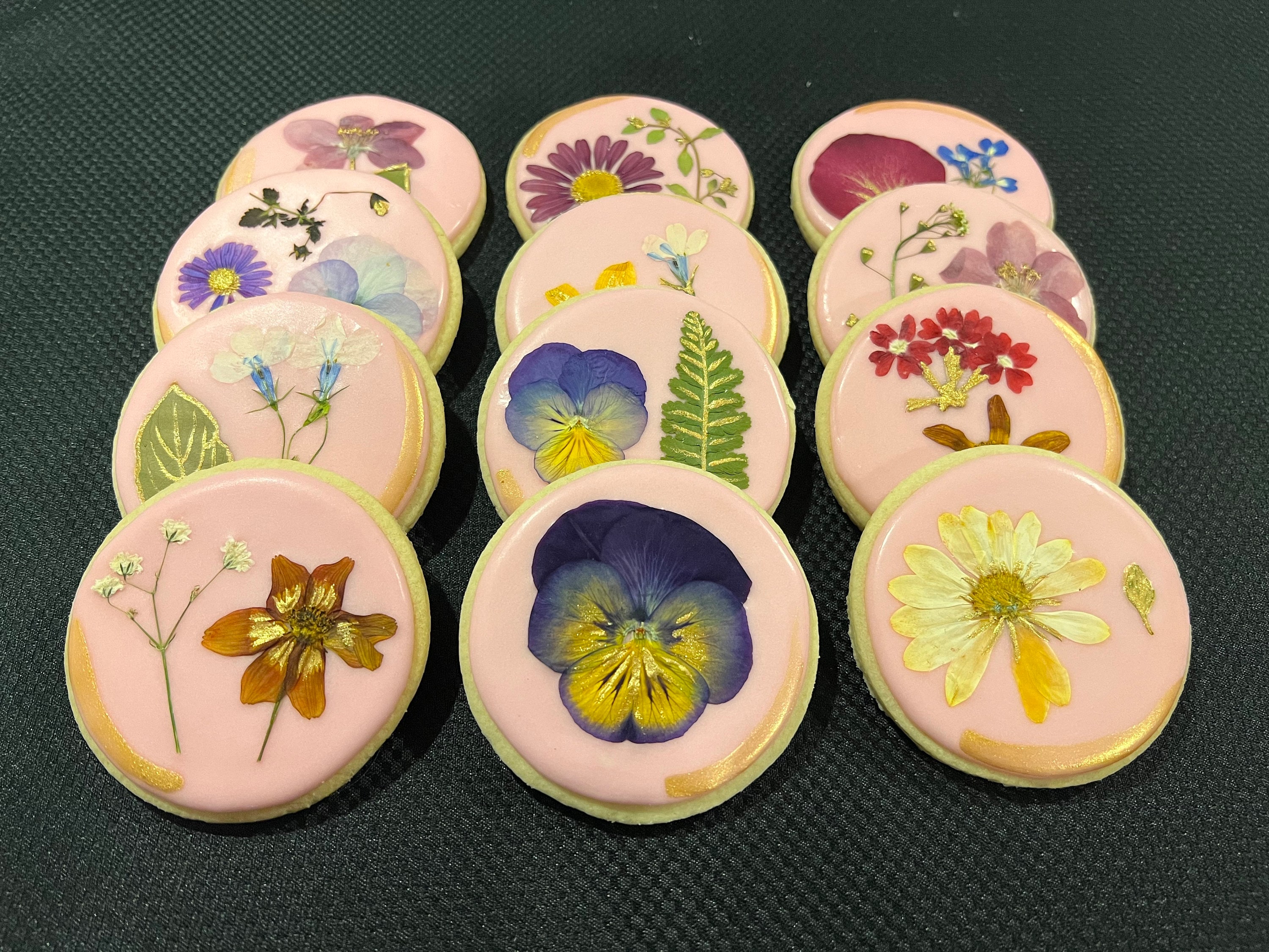 Gorgeous Pressed Flower Decorated Sugar Cookies With Gold - Etsy
