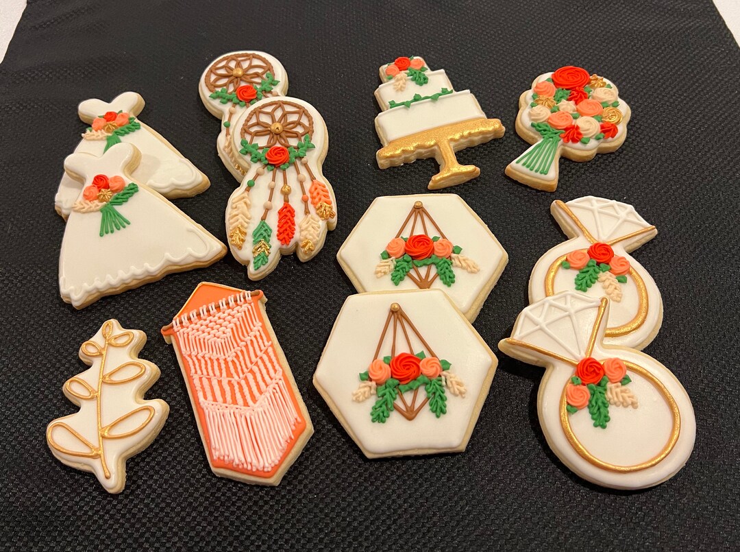 Boho Chic Style Floral Wedding Decorated Sugar Cookies, Wedding Favors ...