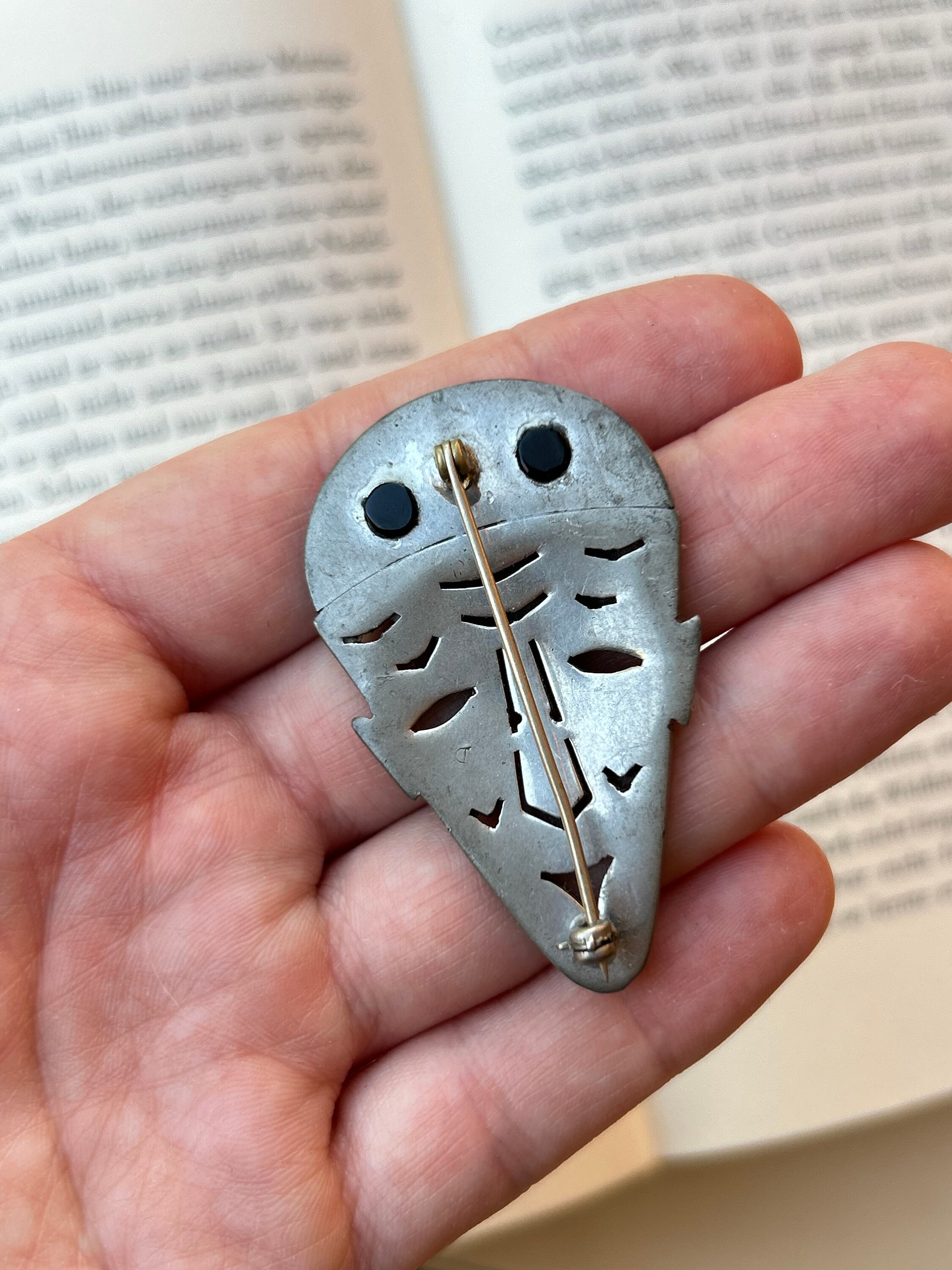 Rare Trifari & Krussman Pierrot Face Mark With Bakelite Brooch - Etsy