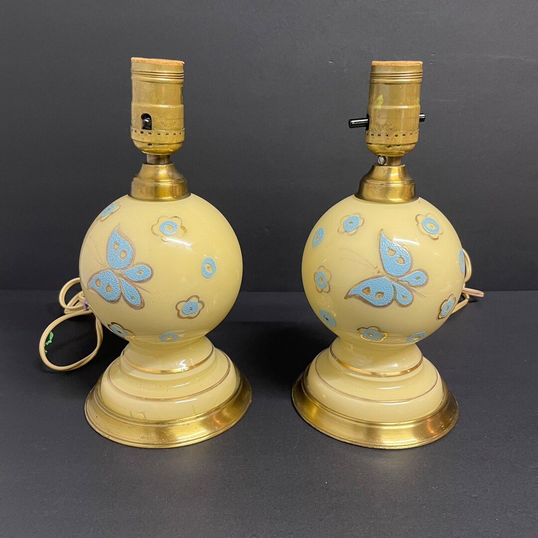 Vintage Pair of Johnson Lazare Glass Lamps W/ Butterflies Yellow and ...
