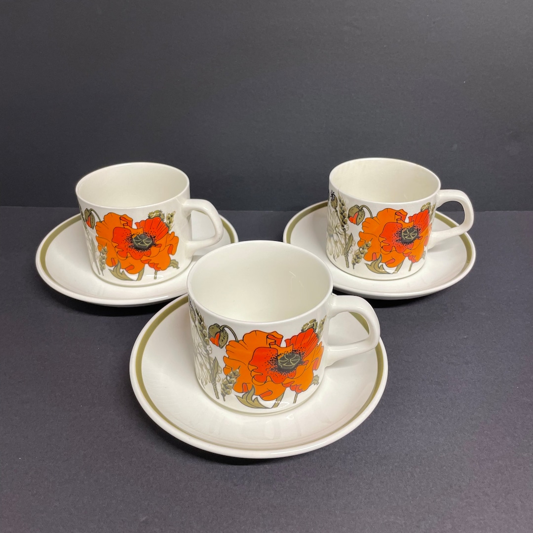 Vintage J&G Meakin Poppy Cups and Saucers Set of 3 (6 Pcs) White and ...